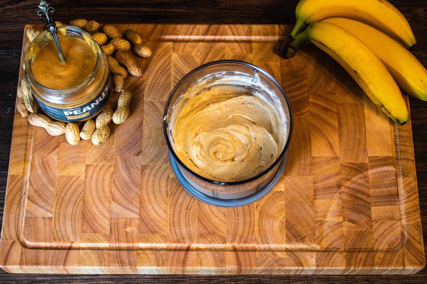 Rețeta: Înghețată de banane din doar 2 ingrediente - GymBeam Blog